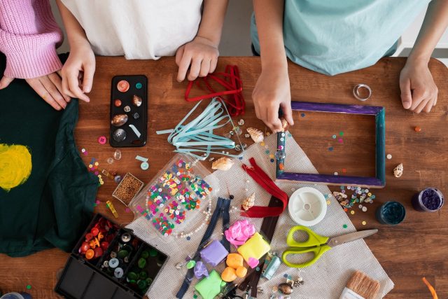 10 Birthday Surprises at Home For Every Age - Creative & Affordable Ideas